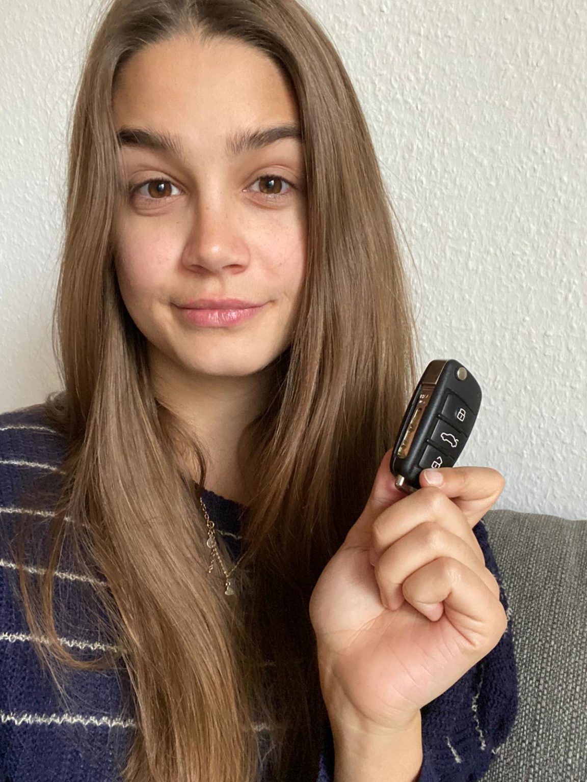 Josephine Becker: „Ich habe noch keinen Unfall gebaut!“ – Offizieller ...