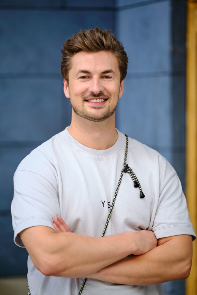 “Prince Charming” Nicolas Puschmann bittet bei „Unter uns“ wieder zur ...