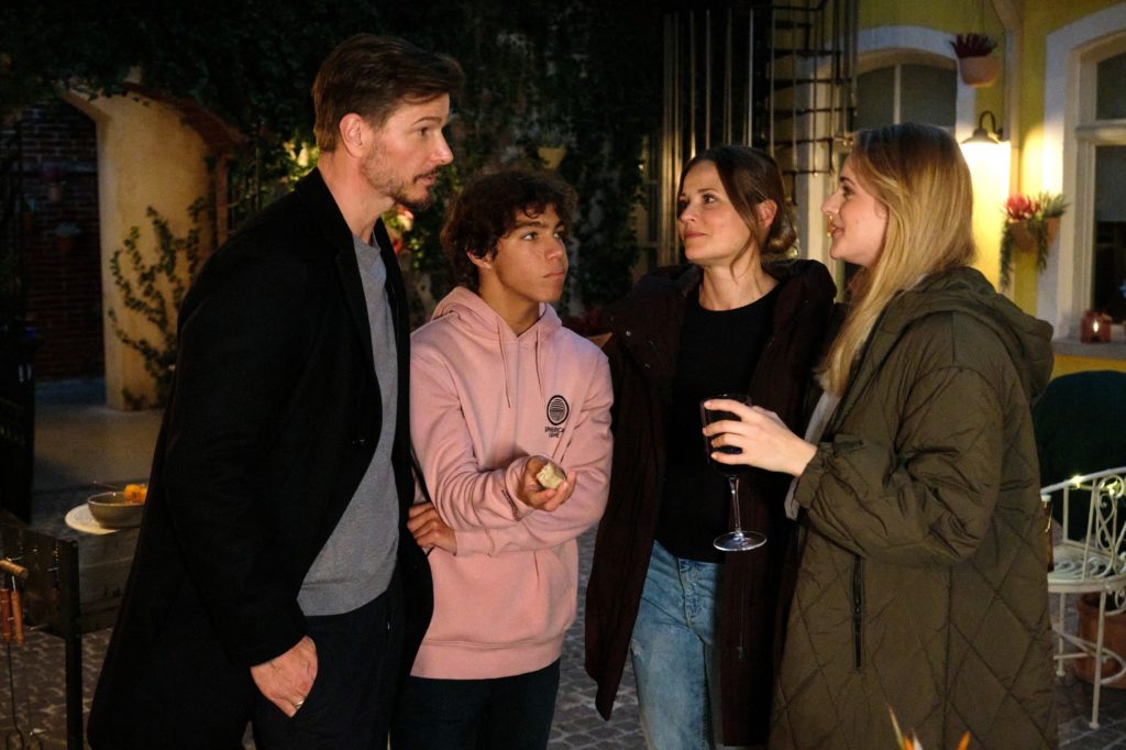 Best of…Corinna Weigel – Die schönsten Szenenfotos – Offizieller „Unter uns“-Fanclub