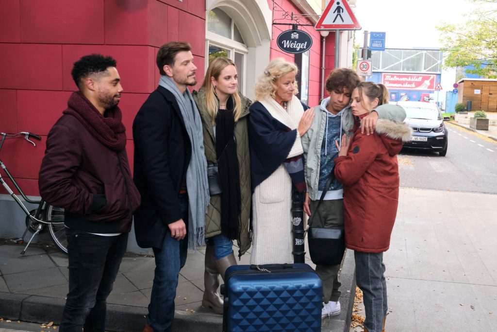 Best of…Corinna Weigel – Die schönsten Szenenfotos – Offizieller „Unter uns“-Fanclub