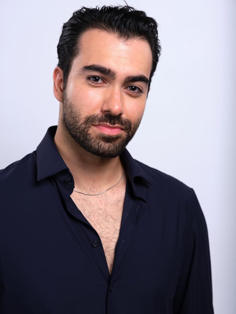 Geschwister-Duo mit Geheimnis: Özge Delioglan und Metehan Demiröz spielen Esma und Baris Gülek ...